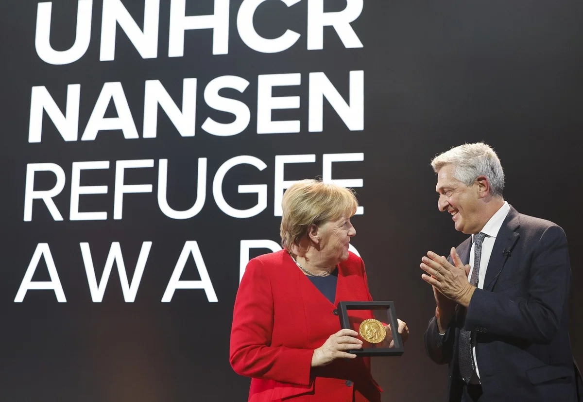 Angela Merkel wird für Flüchtlingshilfe ausgezeichnet | Journal21